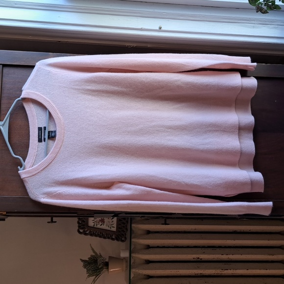 Halogen | Sweaters | Halogen Size 10 Cashmere Pink Crew Neck Sweater ...